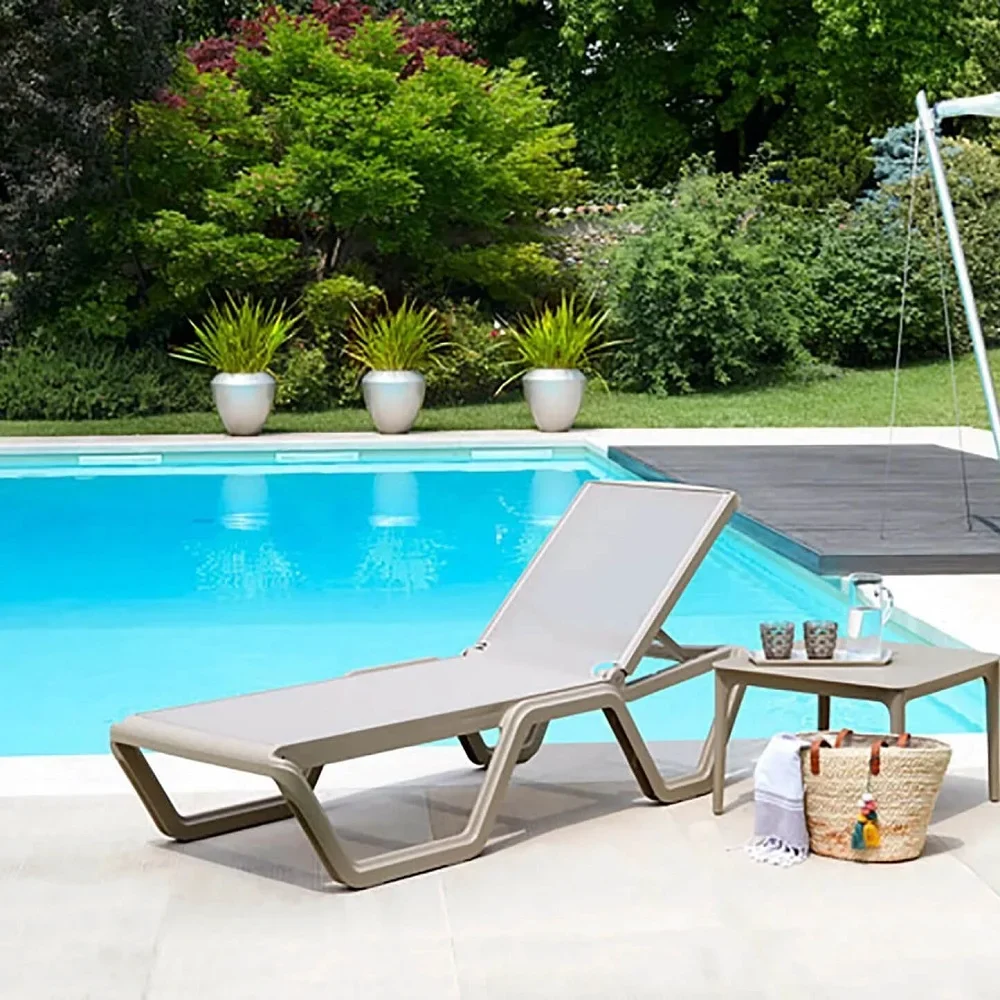 Premium Sun Beds in Dubai & Abu Dhabi – Enjoy the best rates